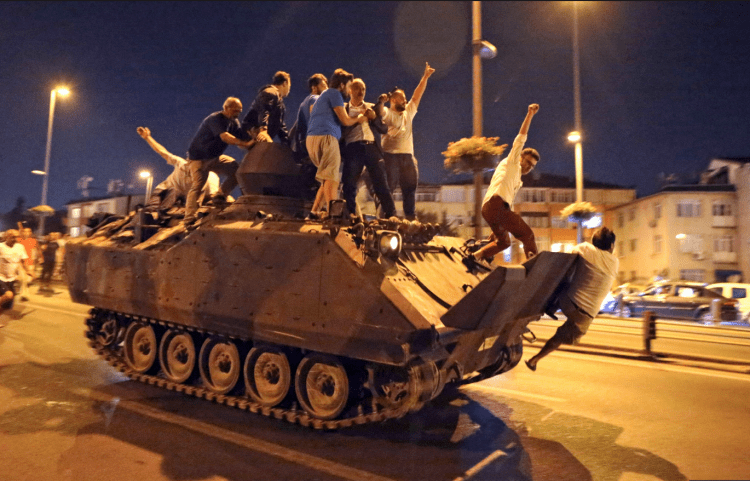 15 Temmuz'u ABD mi yaptırdı? - Medyascope