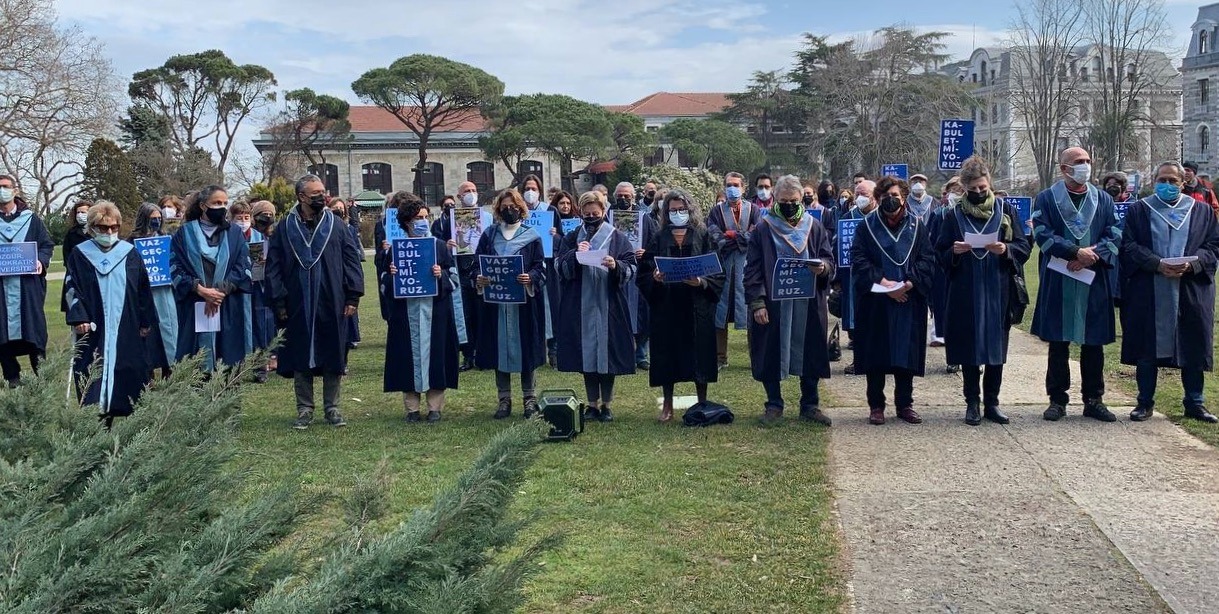 Boğaziçi Üniversitesi direnişi 415. gününde: Akademisyenlerden Naci ...