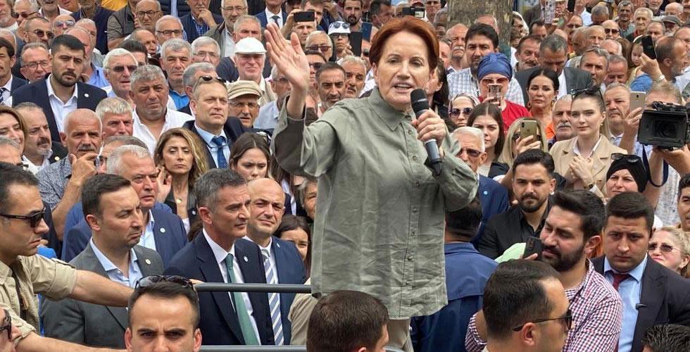 Akşener Sakarya'da | Erdoğan'ın "sürtük" sözlerine tepki yağdı ...