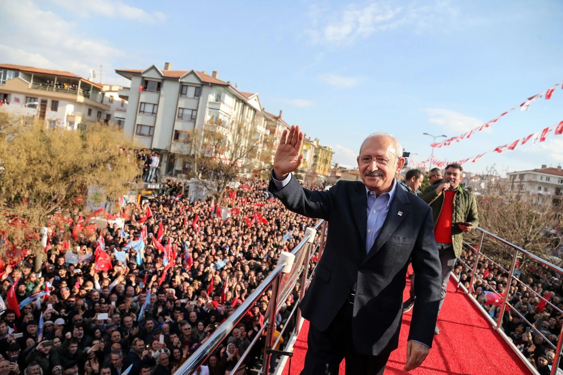 Gönül Tol yazdı: Türkiye’nin Gandi’si Erdoğan’ın koltuğuna gözünü dikti ...