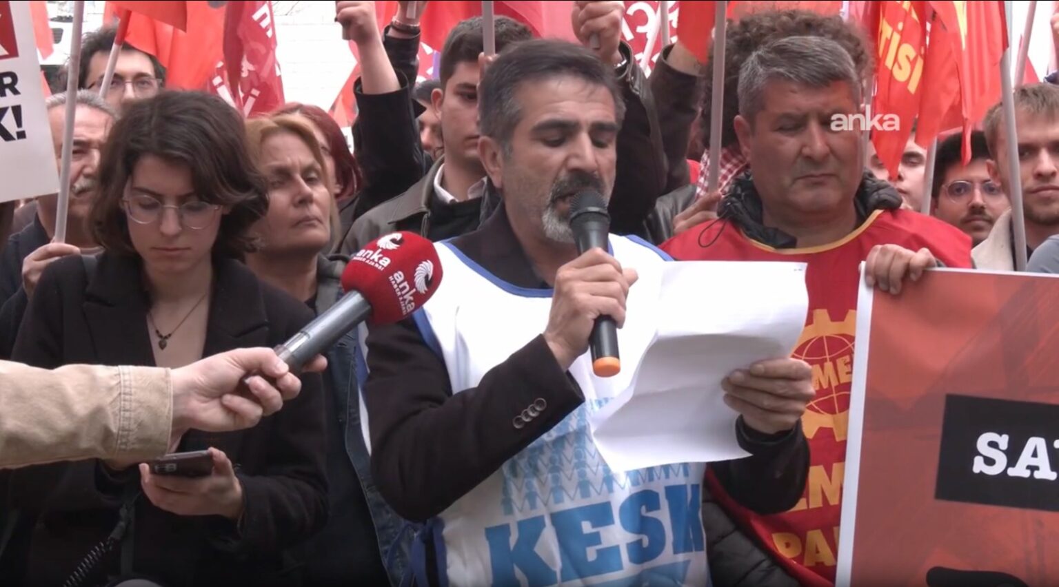 Sol örgütlerden ABD Büyükelçiliği önünde eylem: "NATO kapatılsın ...